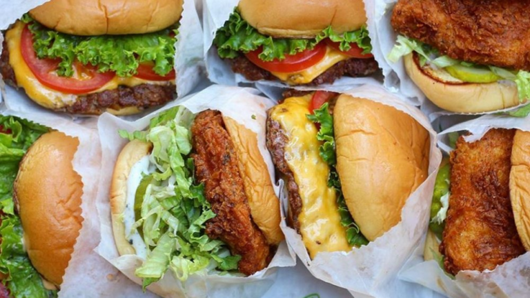 Top 10 Reasons Why Shake Shack is So Good [MUST READ] - Smart Explorer